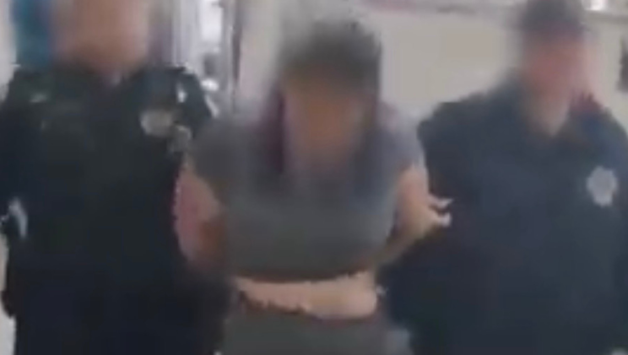 Capturan a presunta líder de célula dedicada al robo de autos en CDMX ...